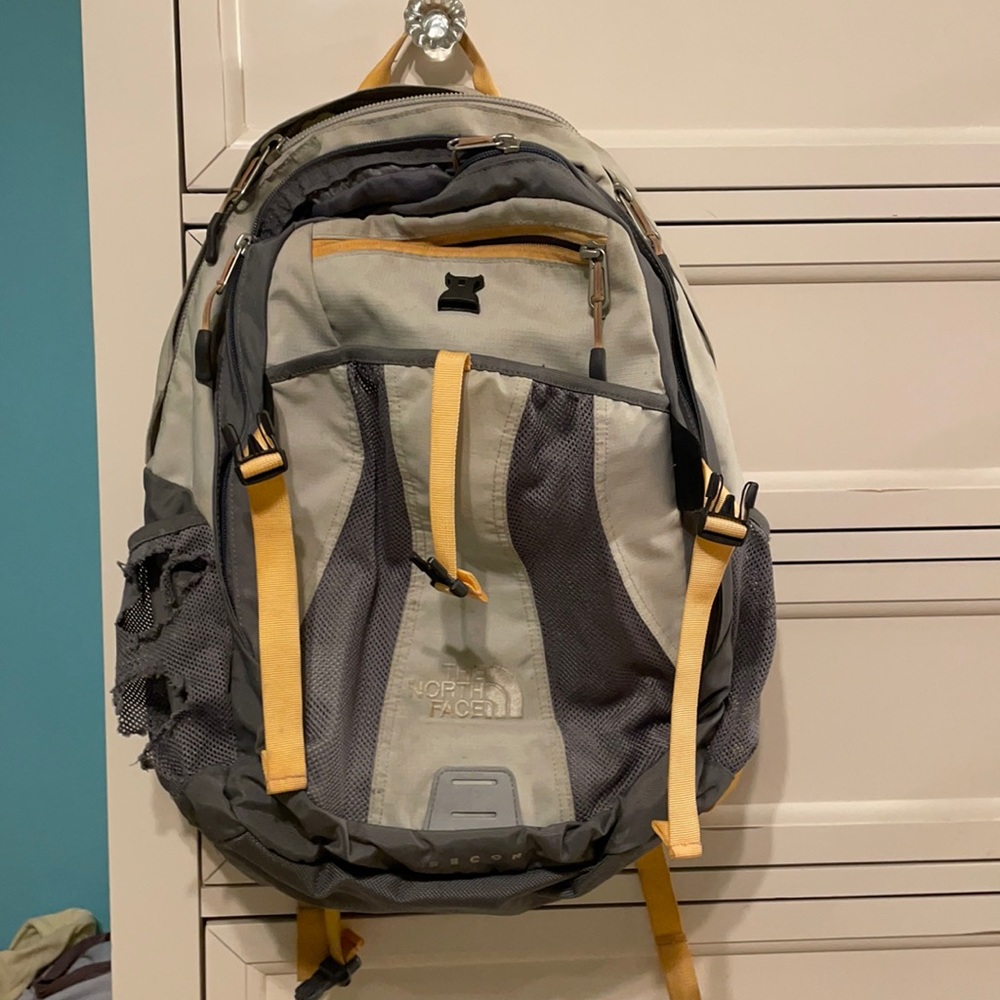 North Face Backpack - Gem